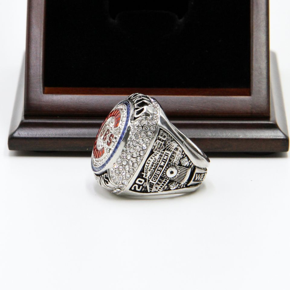 MLB-2016-CHICAGO-CUBS-WORLD-SERIES-CHAMPIONSHIP-REPLICA-RING