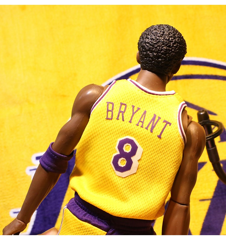 NBA Kobe Bryant 16 inch Yellow Jersey 1:6 Action Figure