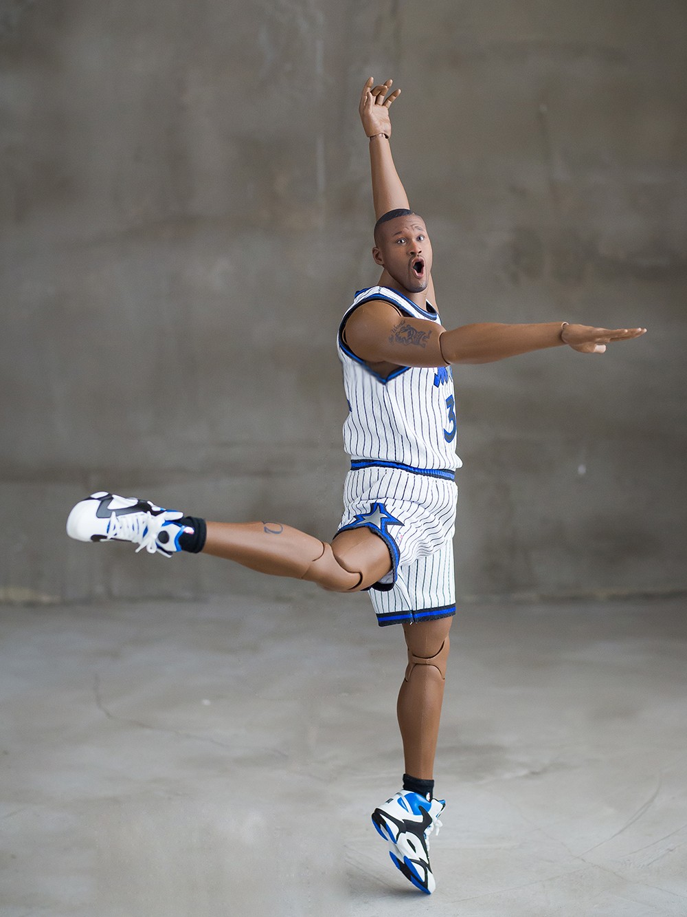 NBA Shaquille O'Neal 12 inch Action Figure